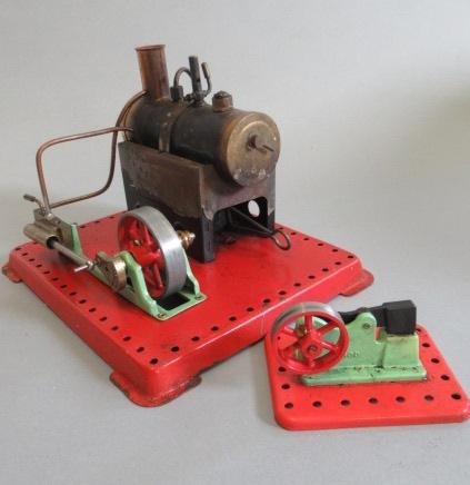 Mamod se2 steam engine | Hartleys Auctioneers & Valuers