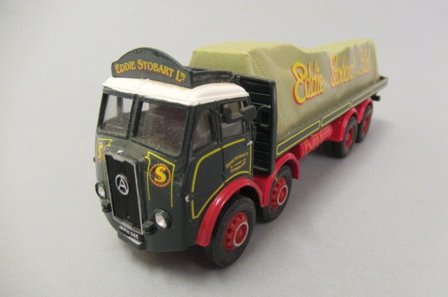 Corgi classics comprising scammell shell tanker | Hartleys Auctioneers ...