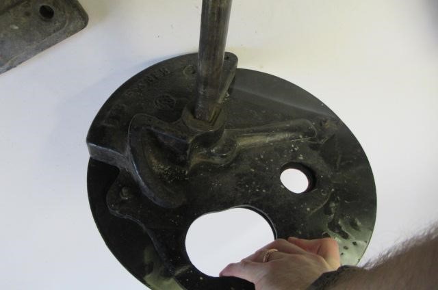 B.r. (eastern) ground disc signal with lamp | Hartleys Auctioneers ...