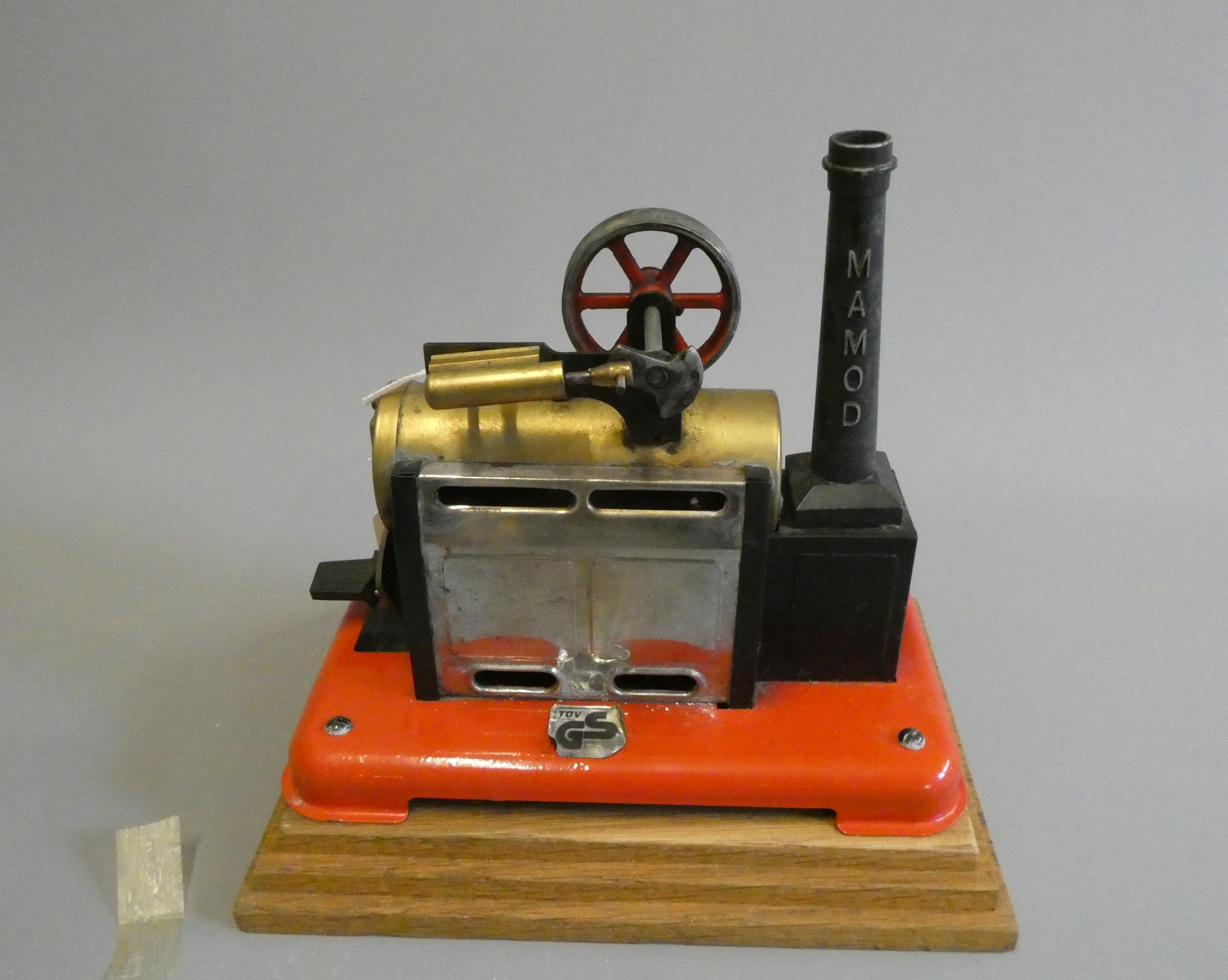 Mamod sp2 steam engine, shows signs of much use, fair (est. plus 24% ...