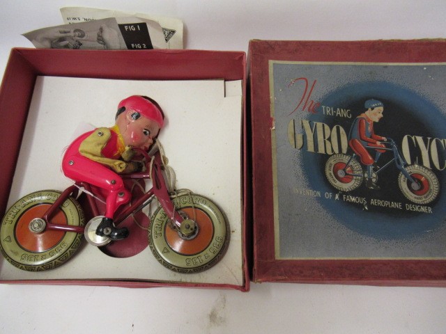 A triang pre-war gyro cycle | Hartleys Auctioneers & Valuers