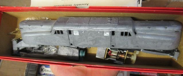 A collection of model railway kits including two wills fine cast ...