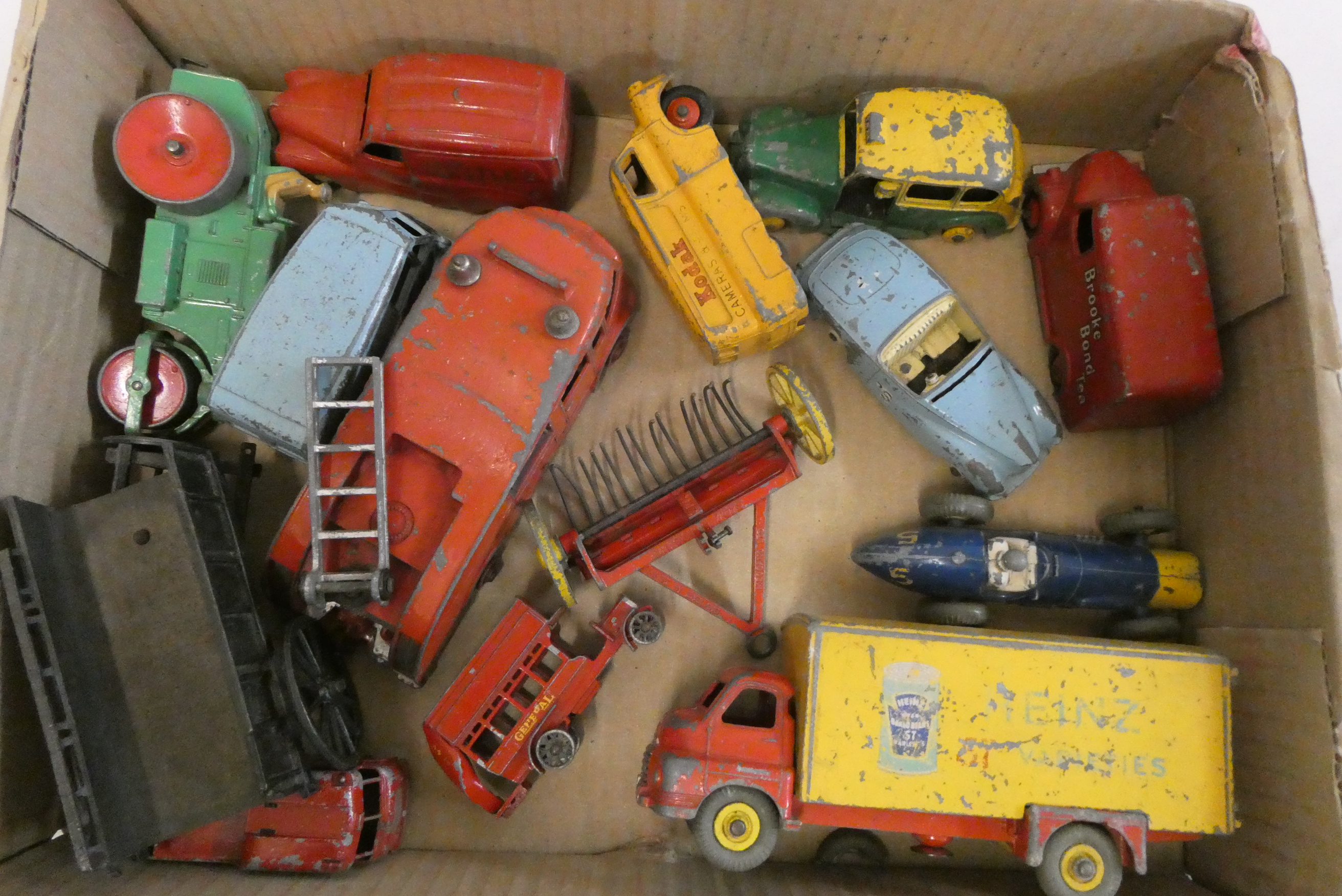 Unboxed dinky vehicles including fire engine, heinz bedford, kodak van ...