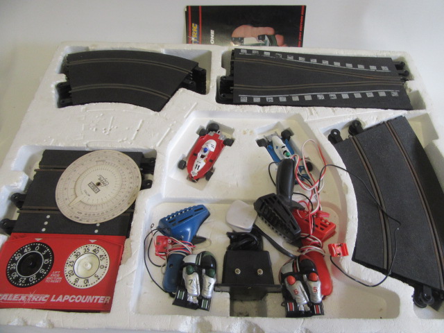 Scalextric 500 race car set with two cars and track together with two ...