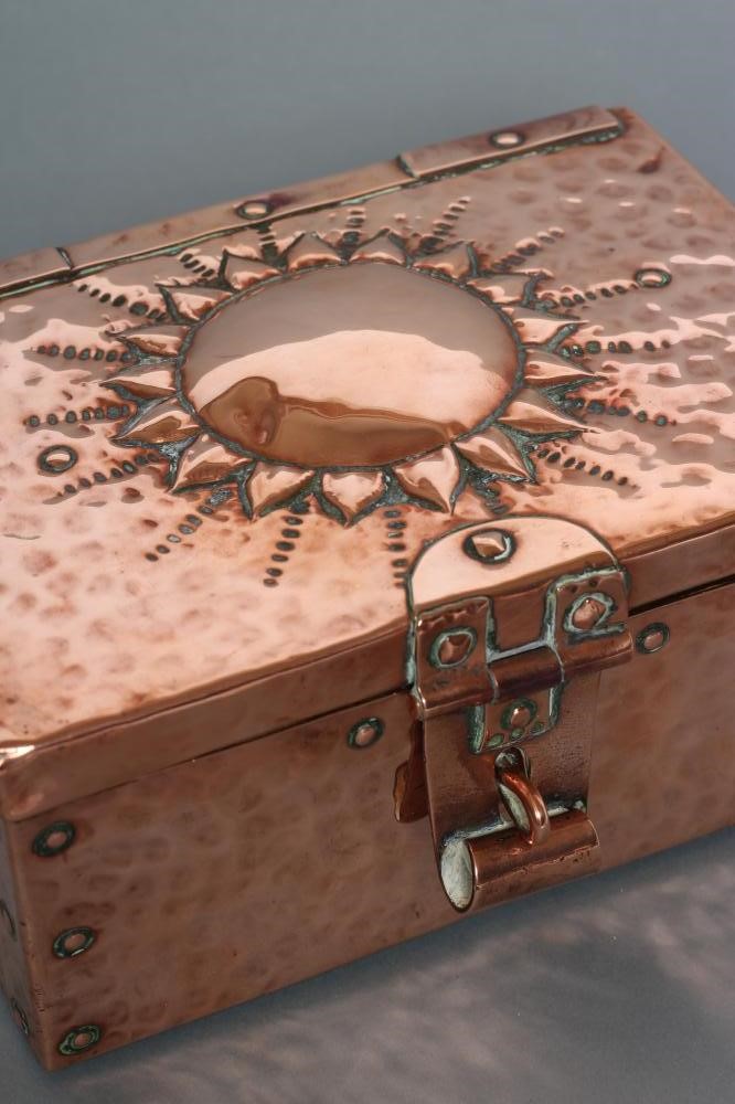 An arts and crafts copper box by john pearson | Hartleys Auctioneers ...