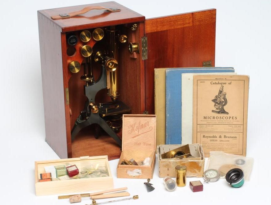 A w. watson & sons binocular microscope | Hartleys Auctioneers & Valuers
