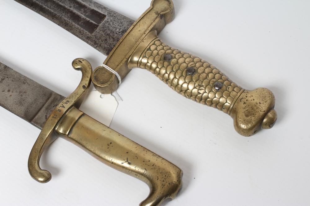 An 1832 artillery sword/gladius with 18 1/2" fullered blade and brass ...