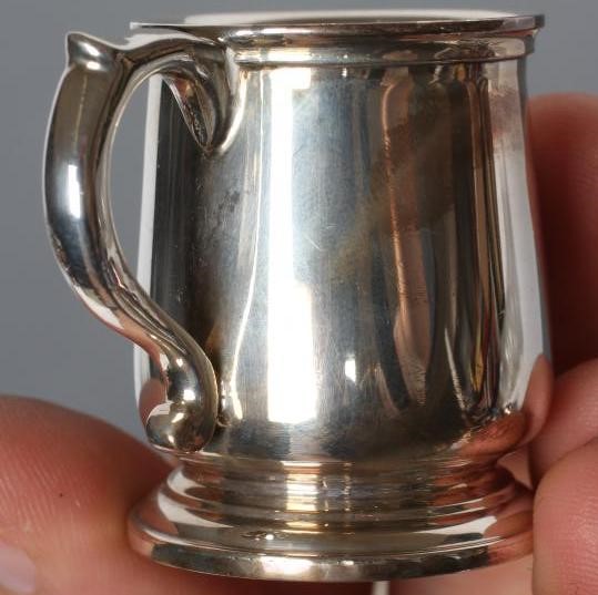 A set of six miniature silver mugs | Hartleys Auctioneers & Valuers