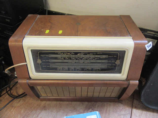 Regentone walnut cased radio | Hartleys Auctioneers & Valuers