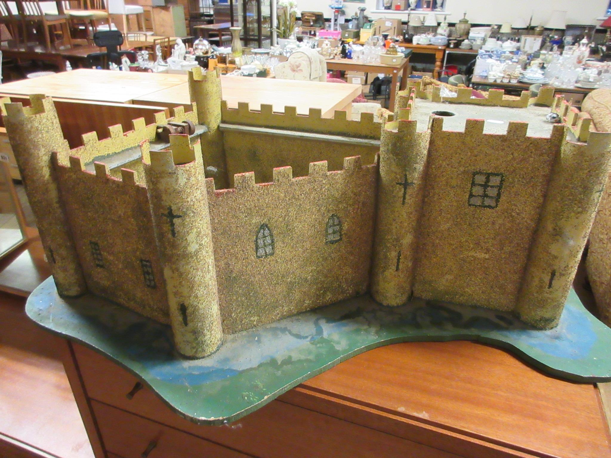 Model fort | Hartleys Auctioneers & Valuers