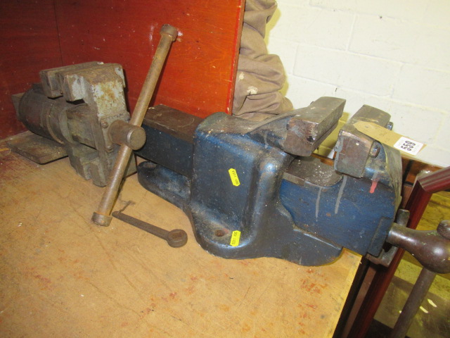 Two bench vices | Hartleys Auctioneers & Valuers