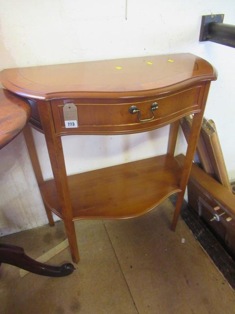 Yew hall table | Hartleys Auctioneers & Valuers