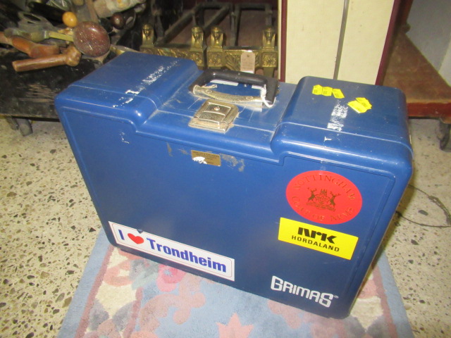 Vintage swedish toolbox | Hartleys Auctioneers & Valuers