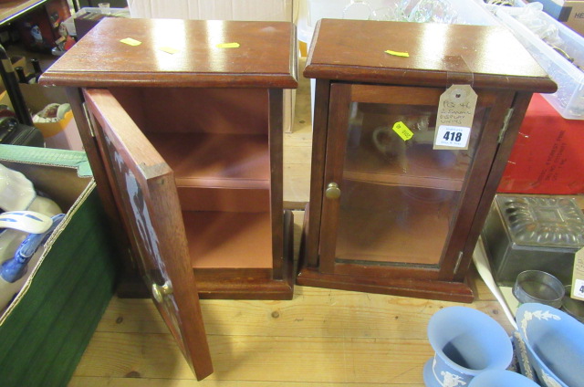 Two small display units | Hartleys Auctioneers & Valuers