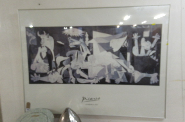 Large picasso guernica print | Hartleys Auctioneers & Valuers