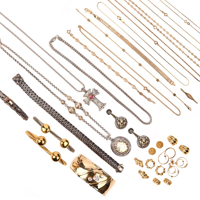 A large selection of modern jewellery | Woolley and Wallis