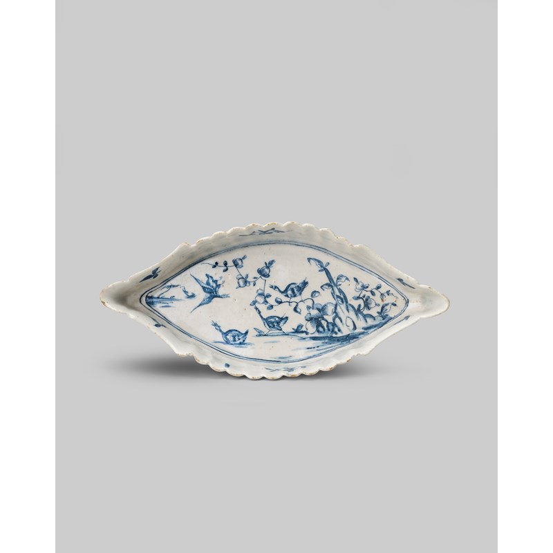 A rare and important blue and white lowestoft spoon tray, c.1757-60, of ...