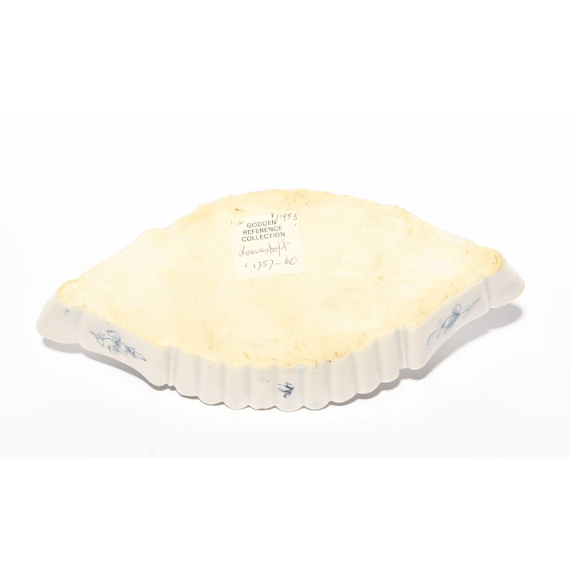 A rare and important blue and white lowestoft spoon tray, c.1757-60, of ...