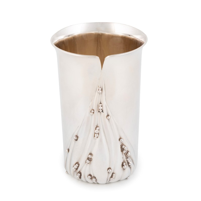 By elizabeth clay, a modern silver beaker, | Woolley and Wallis