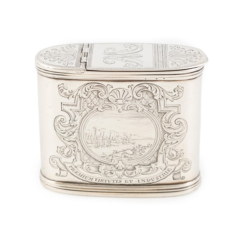 A george ii scottish silver snuff box, | Woolley and Wallis