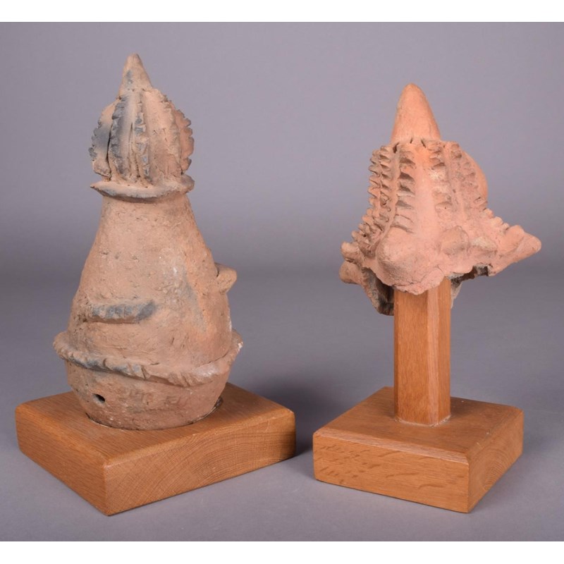 A mwona earthenware vessel | Woolley and Wallis