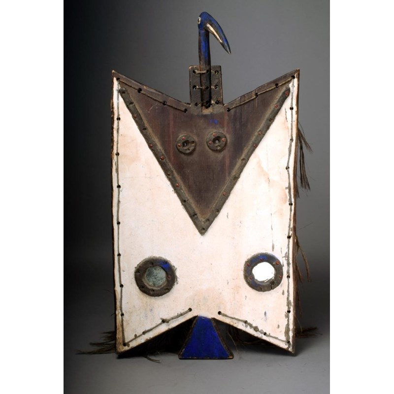 A tussian plank mask | Woolley and Wallis