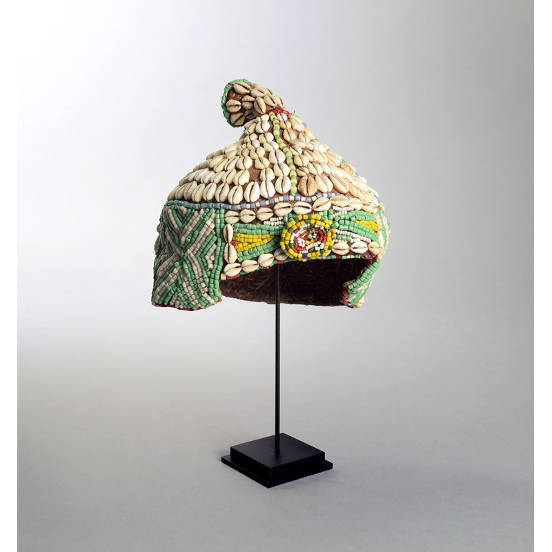 A kuba hat democratic republic of congo woven fibre | Woolley and Wallis