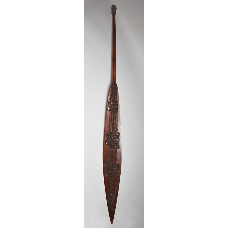 A maori paddle hoe | Woolley and Wallis